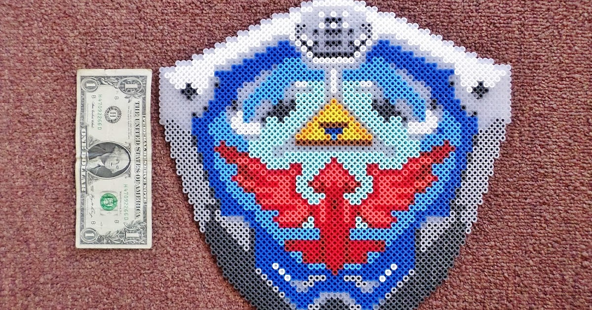 Long Black Fingers : Hyrule Shield Perler Bead