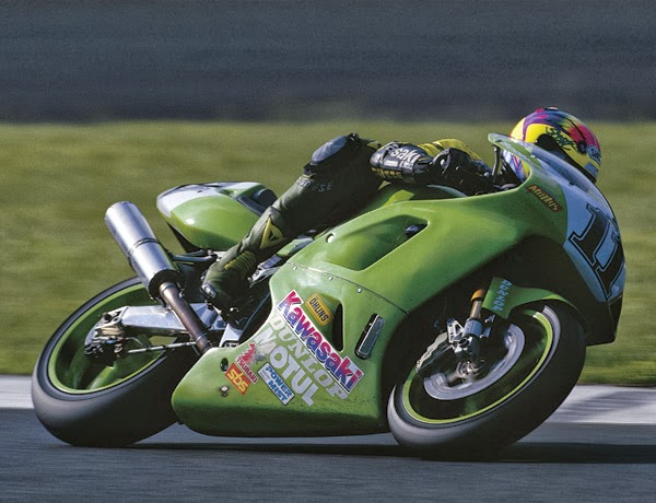 Racing Cafè: 1993-2013: Scott Russell & Tom Sykes - WSBK Kawasaki Champions