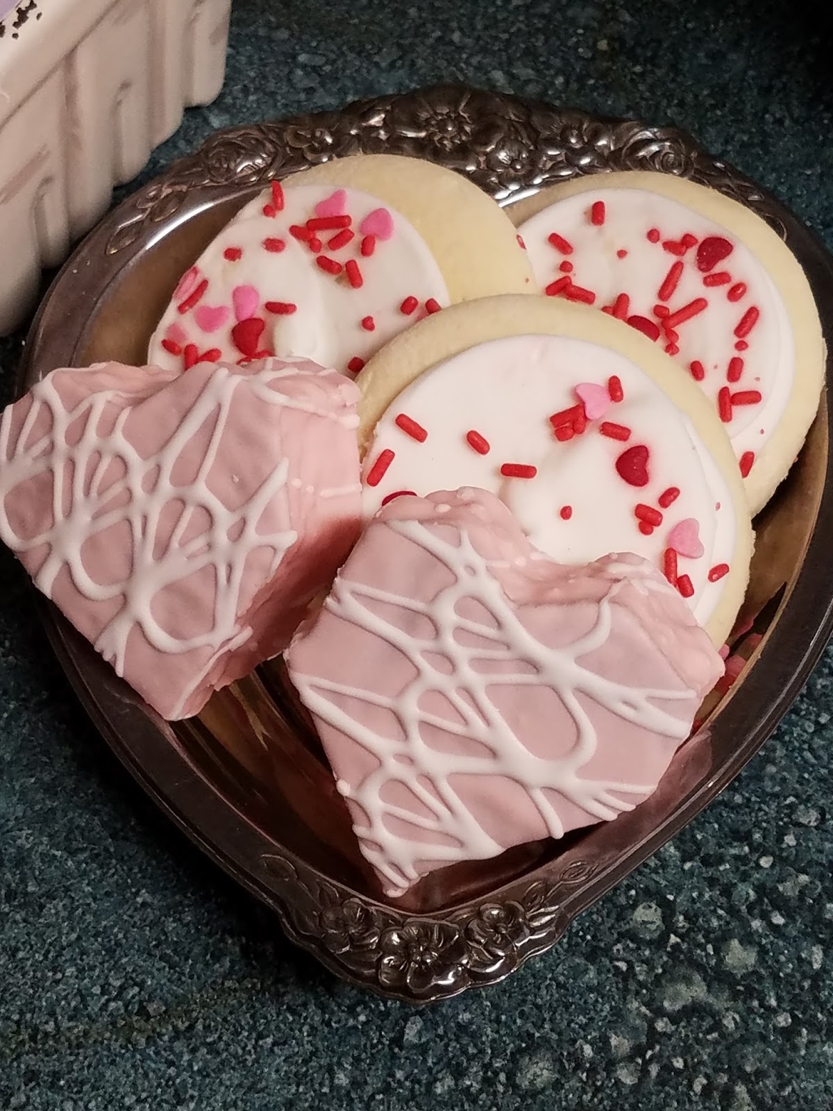 Pink Cherub Moon: Valentine's Day! We Made It Fun!