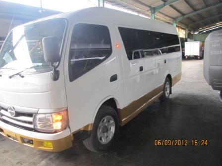 Karoseri New Armada Magelang: Micro Bus Hino 110 SDBL