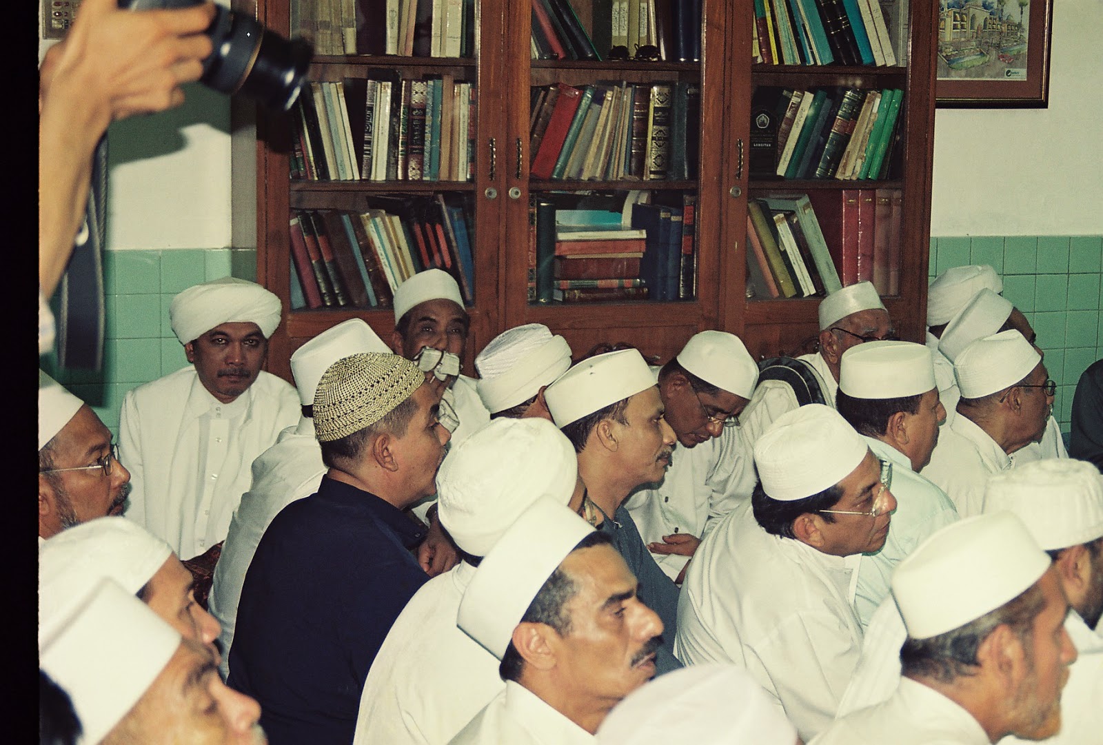 Haul Habib Ali bin Muhammad bin Husein Al-Habsyi 2004 - Majelis Ta'lim ...
