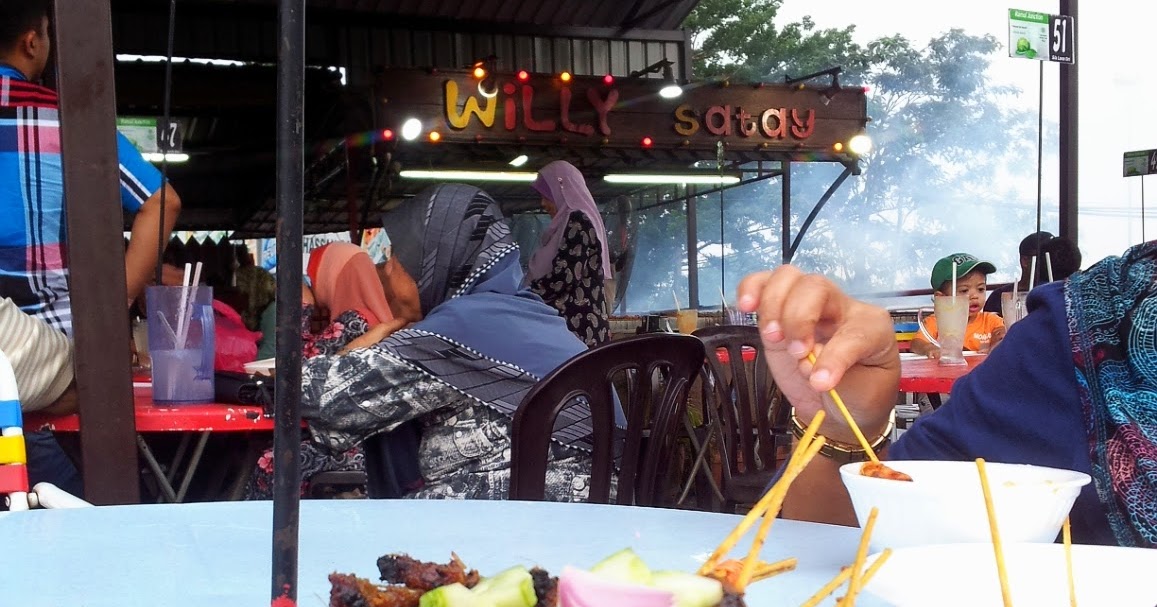 DAUS REDSCARZ: Satay Willy Kajang | Sungai Ramal Food Junction