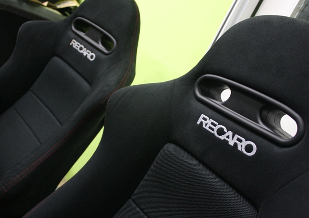 Dingz Garage: Seat Black RECARO Honda Integra DC5 Type R