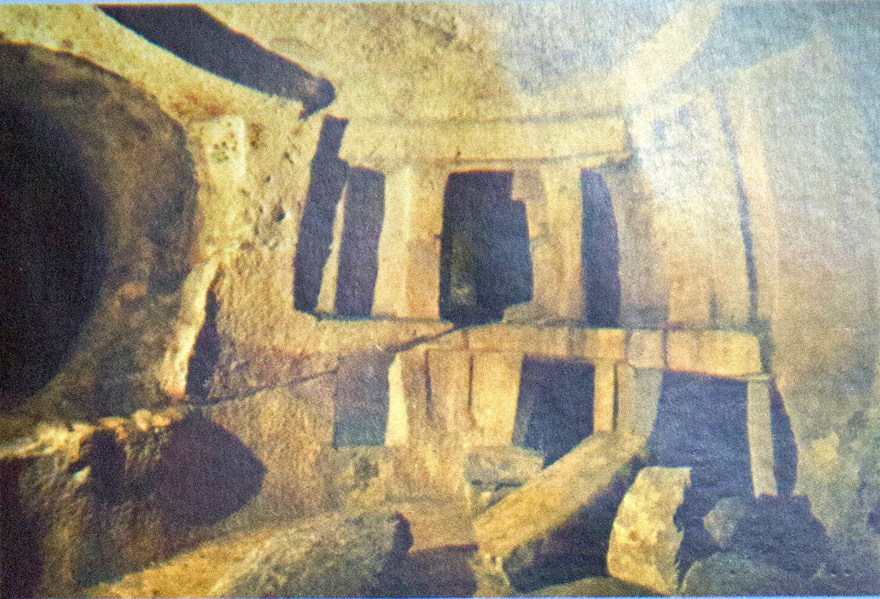 Exploring the World in 'Blue Velvet of Sark': Hal Saflieni Hypogeum