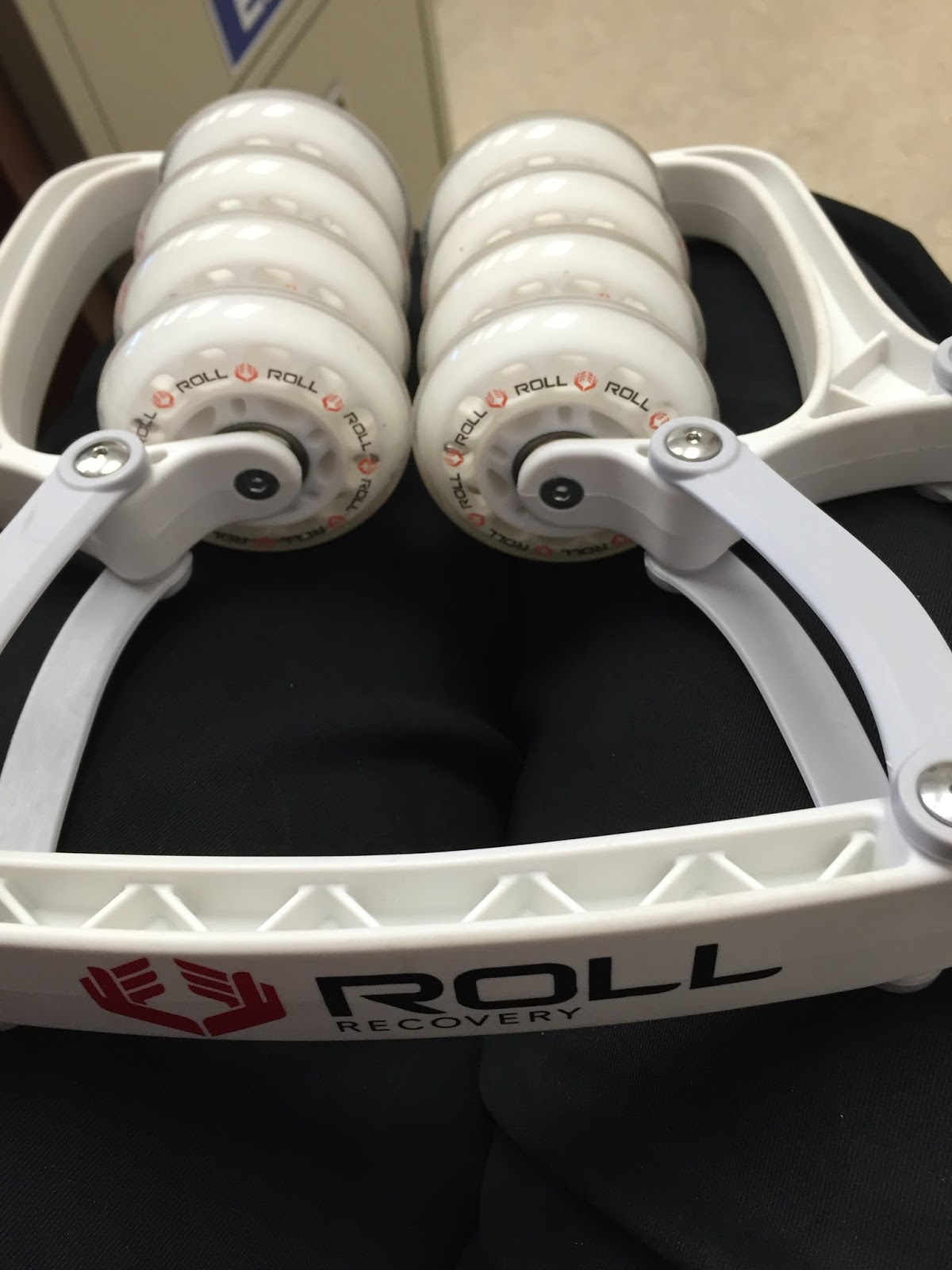 Writing and Running Through Life: R8 Deep Tissue Massage Roller ...