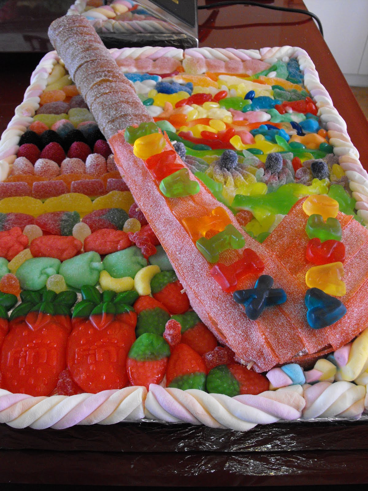 Sweet Bombom: Bolos gomas artisticos