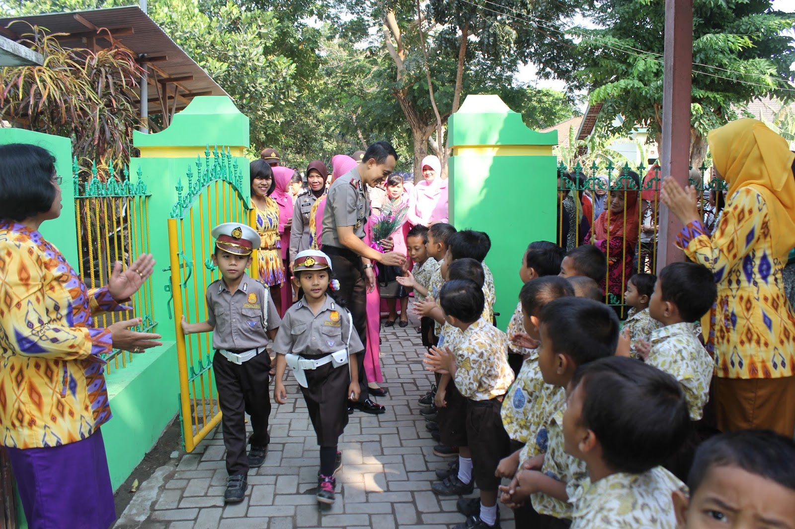 Humas Polres Nganjuk: KUNJUNGAN KERJA KAPOLRES BERSAMA IBU KETUA CABANG ... Humas Polres Nganjuk: KUNJUNGAN KERJA KAPOLRES BERSAMA IBU KETUA CABANG ...