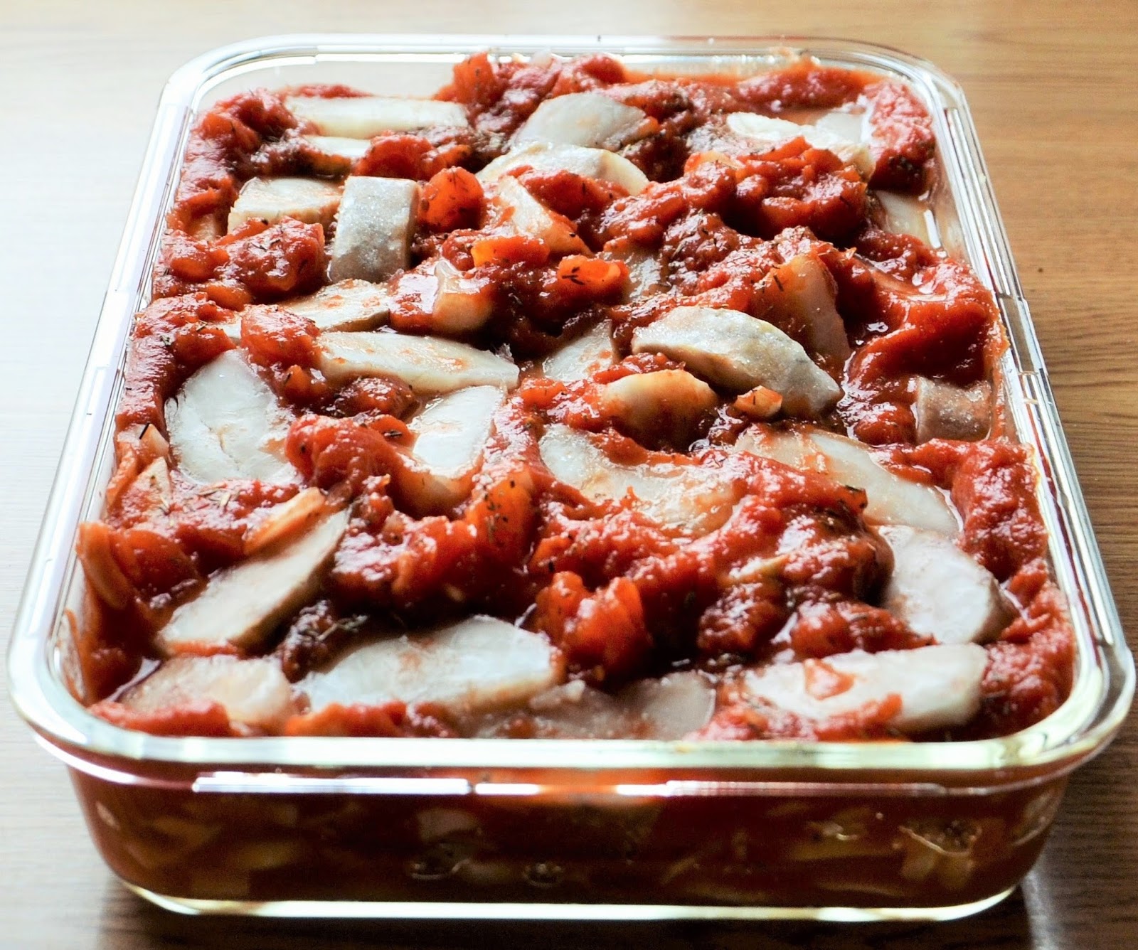 Hvit fisk i form gratinert i ovn