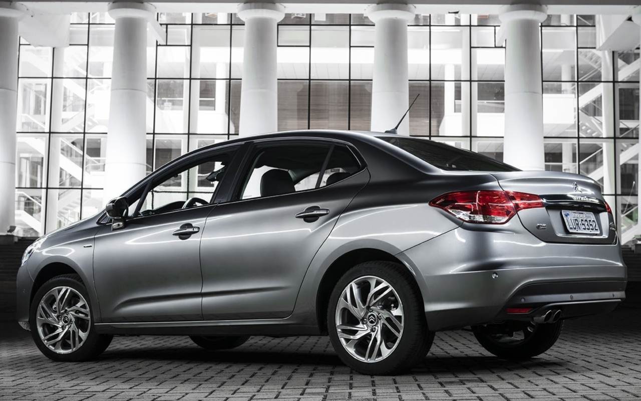 Citroen C4 Lounge: preços e equipamentos de série