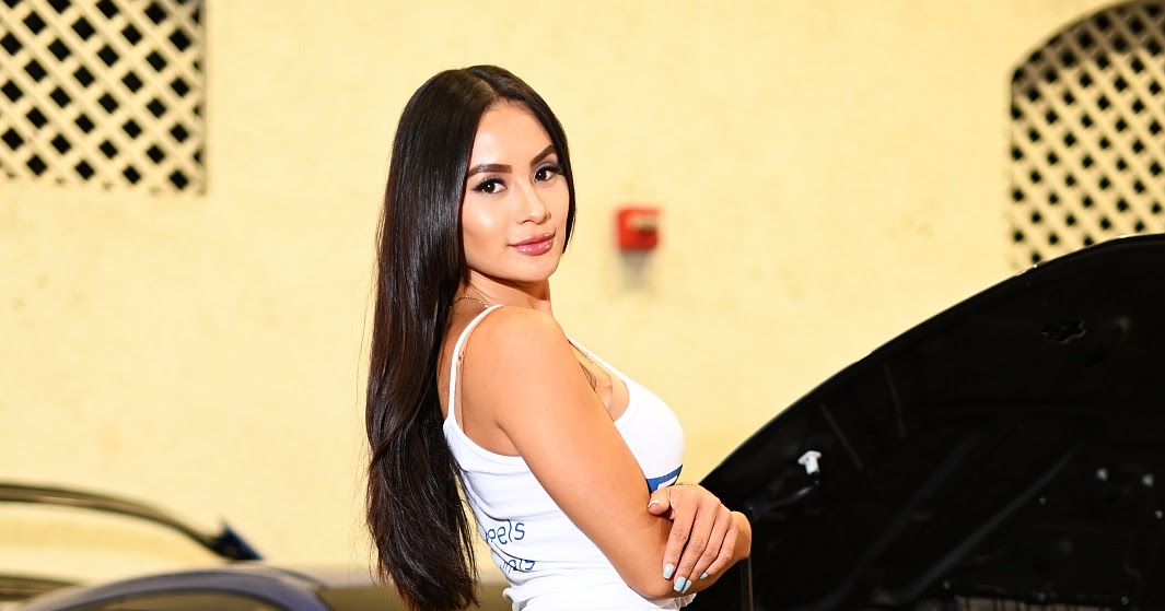 Cover Model Lin Yeh for RSR Wheels at Spocom San Diego 2019 @spocom, by ...