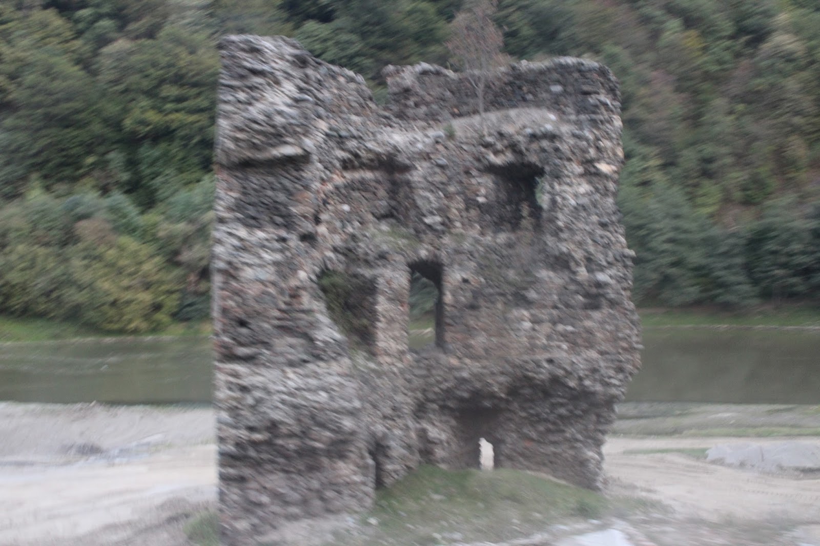 Ştiinţă pentru toţi: Turnul Spart din Boița Jud. Sibiu