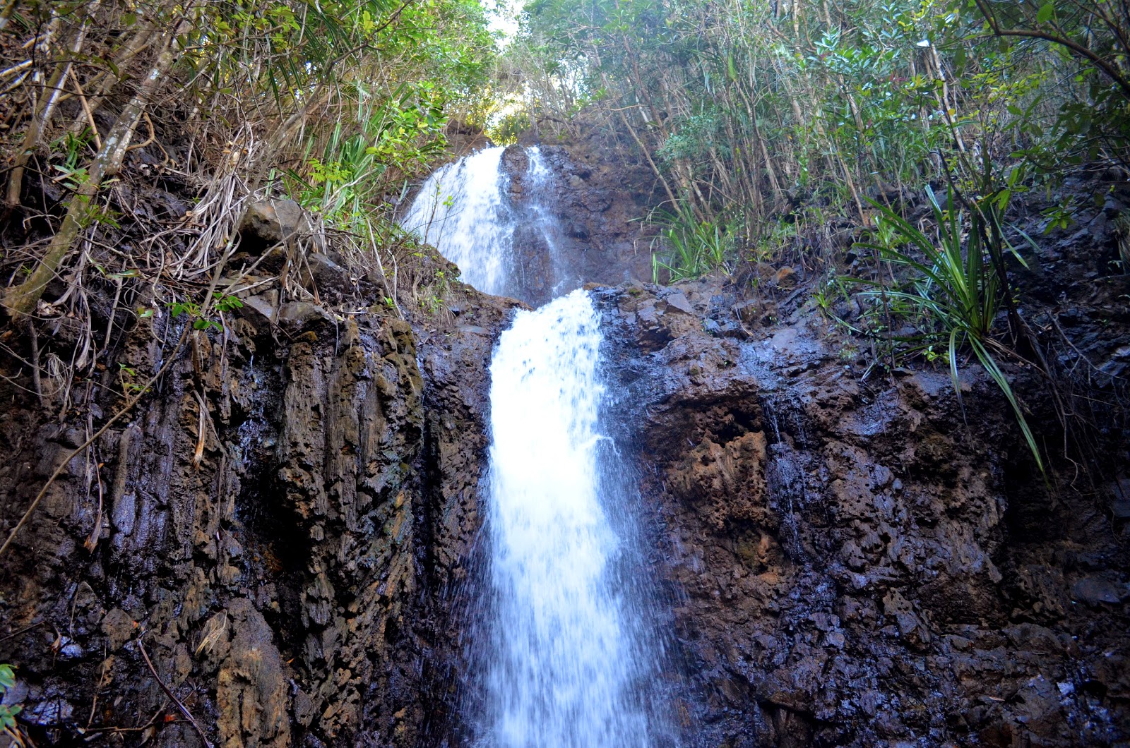 H E L L O ♥ K I M M Y : Diguisit Falls and Rock Formations