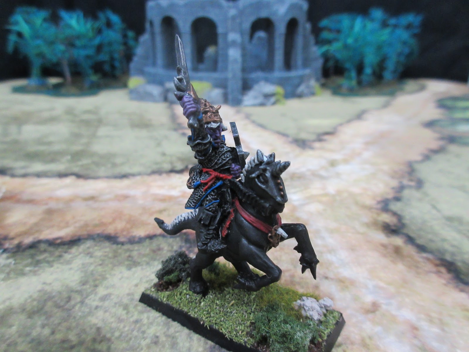 Mars-Miniatures: C13 Dark Elf General on Dragon Horse