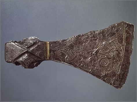 The Homesteading Viking: Making a Tenth Century Danish Axe