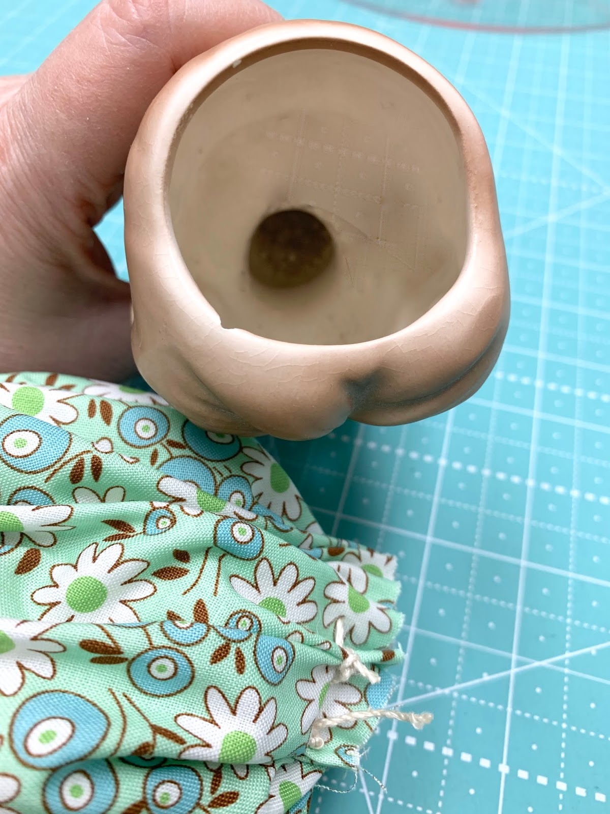 Bee In My Bonnet: Vintage Block Along - Block Six - Vintage Lily Block ...