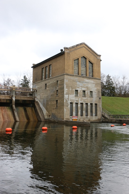 Michigan Exposures: Wandering on Huron River Drive