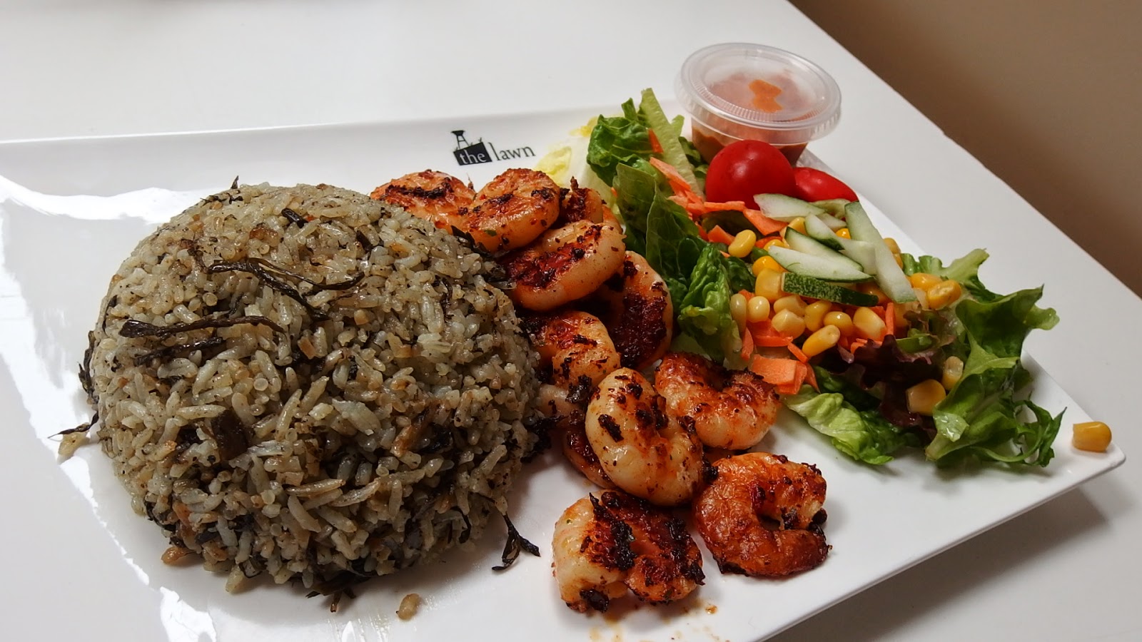 SuMMeR LoVes To Eat! Singapore Food Blog: Lunch at The Lawn Cafe (31 ...