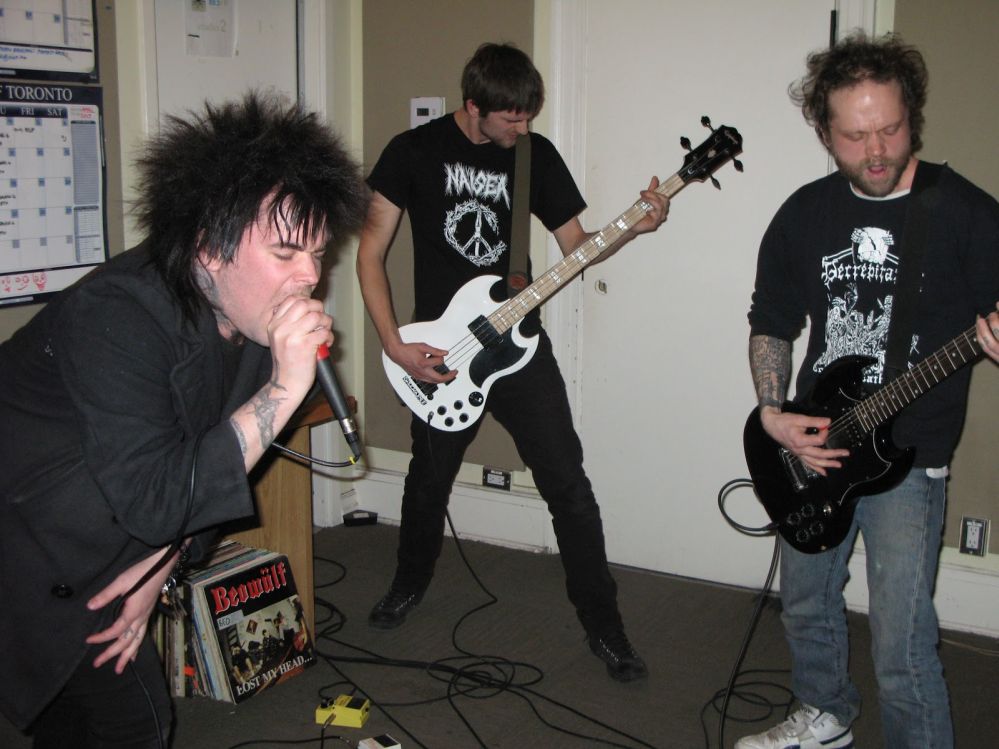 hardcore punk: 08/01/2016 - 09/01/2016