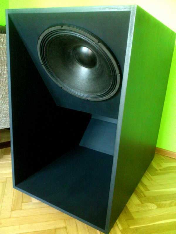 Skema Box Hog Scoop 18 inch