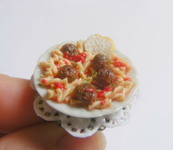 Delicious Miniature Foods | Famous Celebrities