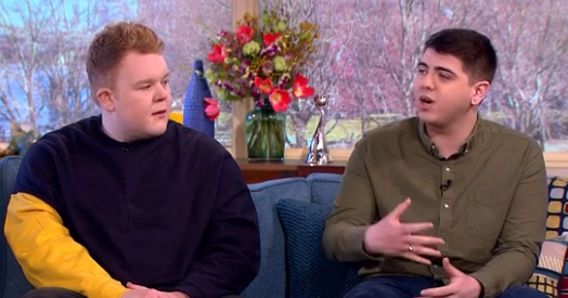 Coronation Street Blog: The real-life story behind Craig's OCD Corrie ...