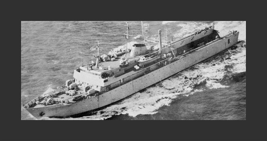 Морской флот: Корабль-док «ZELTIN»(Корабль в бутылке).