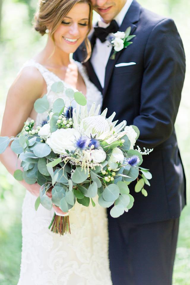 Minimal Lyss: Wedding Design: Theme, Inspiration, & Tips