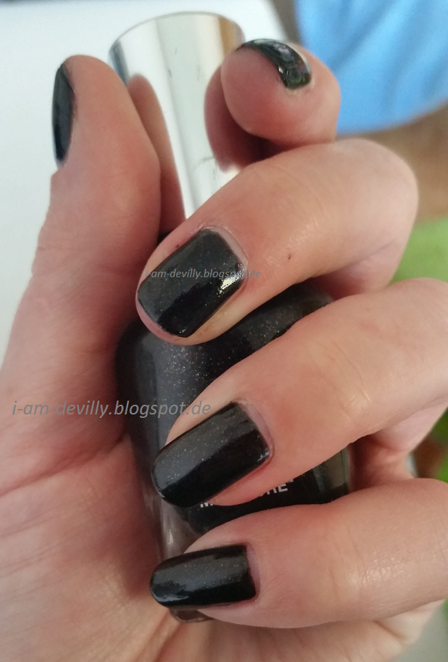 !-am-devilly: Lacke in Farbe ... und bunt! schwarz