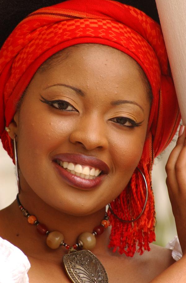 AFRICA'S SHOWBIZ: KAMBUA TO WALK DOWN THE AISLE