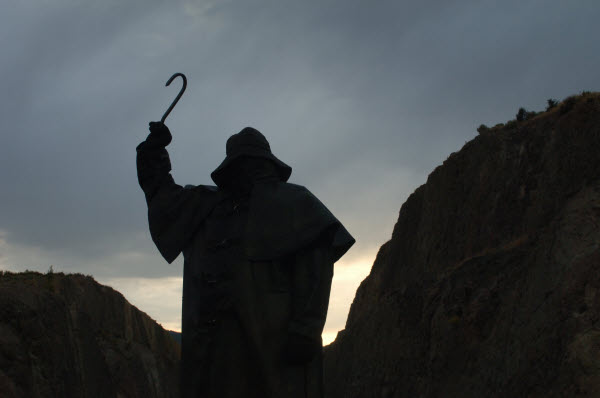 Jared Unzipped: The Origin of the Hook Man Urban Legend.