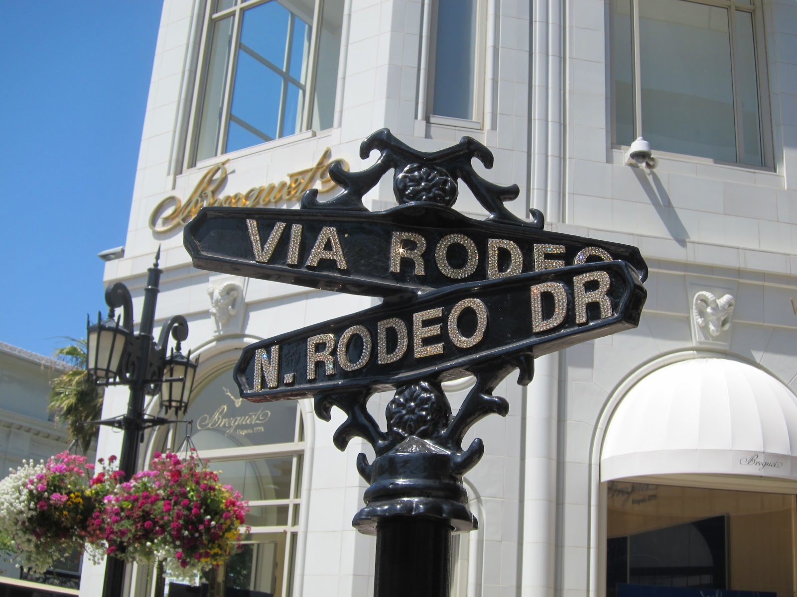 Worlds Within: Rodeo Drive