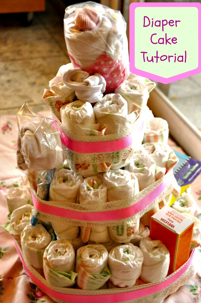 The Crafeteria: The Ultimate Baby Shower Gift - Diaper Cake (Tutorial)