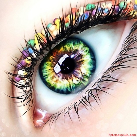 390z: Beautiful And Incredible Eyes Art