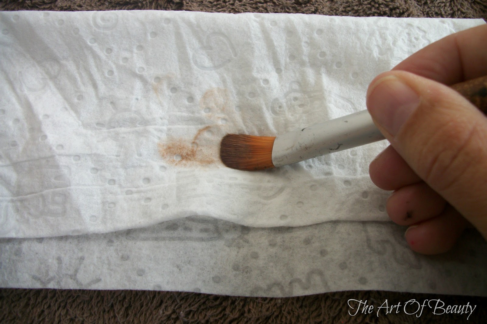 The Art Of Beauty: How To Clean Makeup Brushes