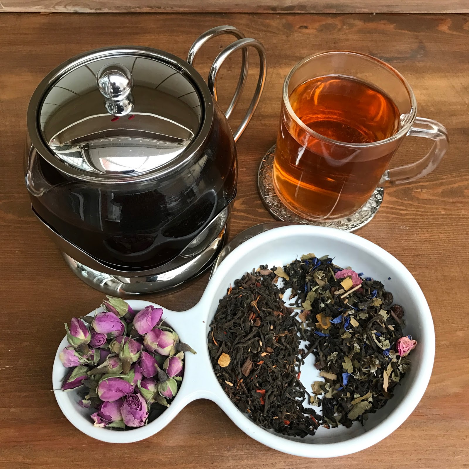 Dee at the Carlton: Enjoying the special teas ...