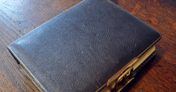 W. W. Winter Photographers Heritage Blog: Dating Winter's Carte de Visite