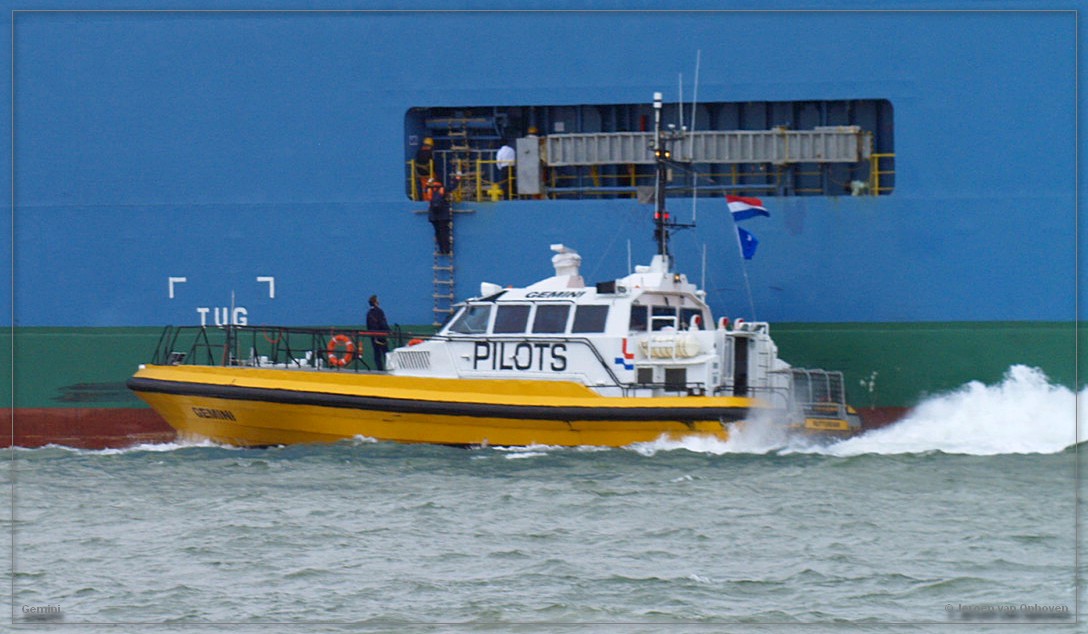 Foto-Litrato: Pilot boats