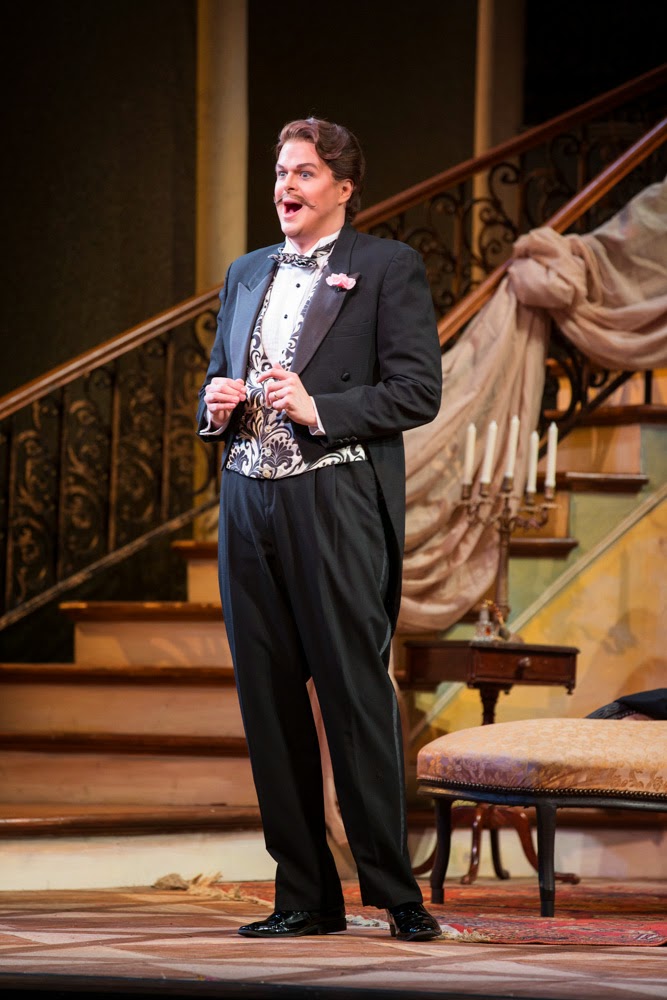 What's New at Sarasota Opera?: ARTISTS CORNER: Baritone Sean Anderson