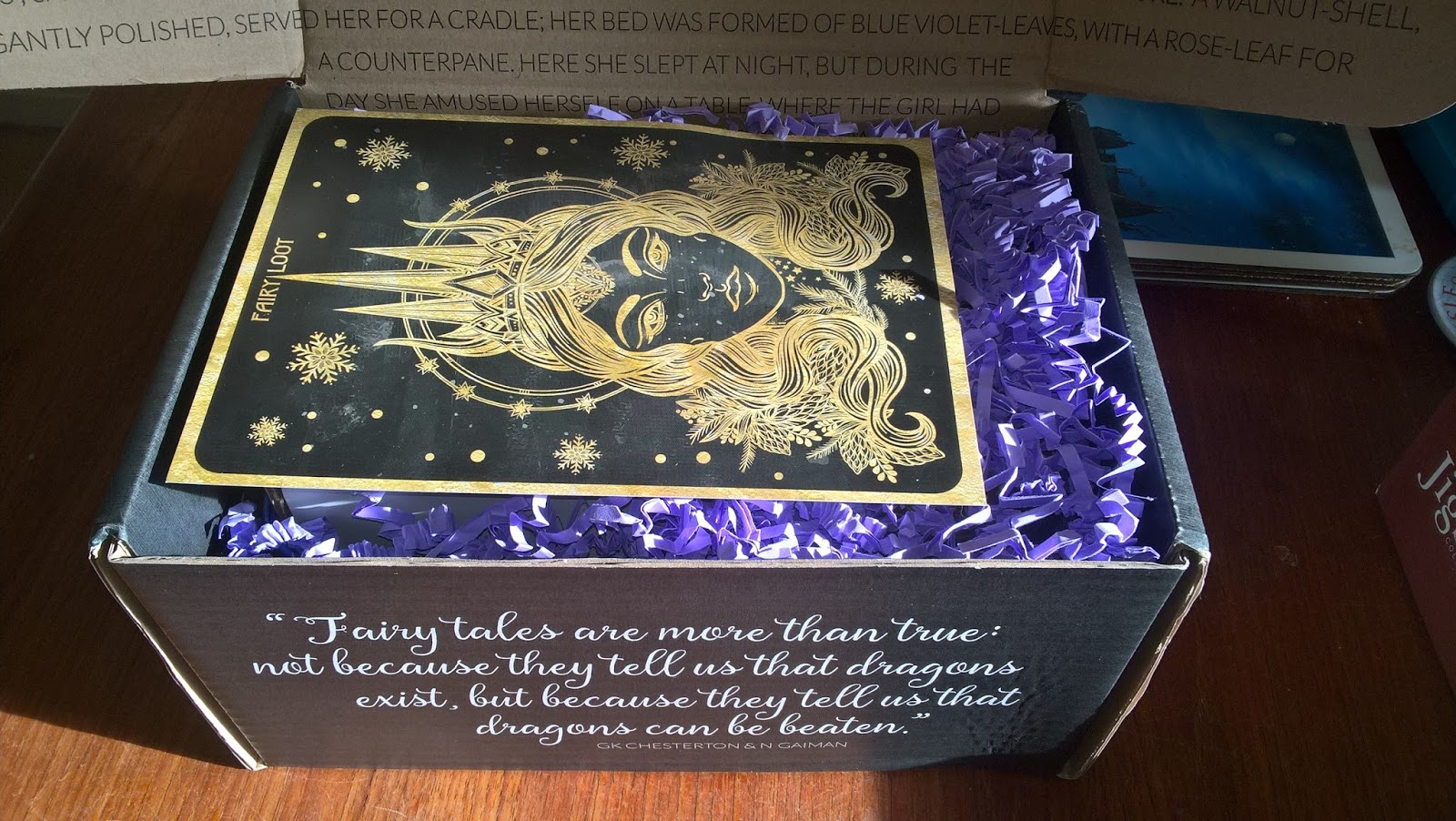 Dual Reads: Fairy Loot Unboxing - November: Royals and Rogues