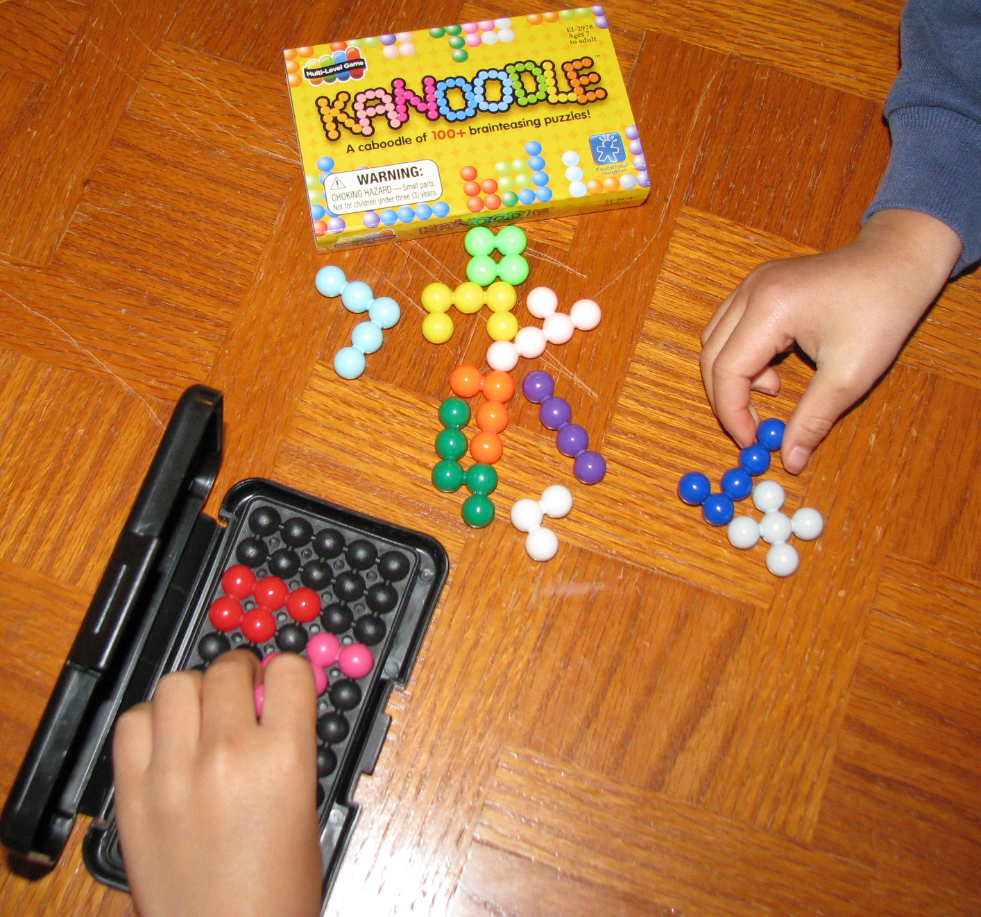love2learn2day: Kanoodle: A Kid's Review