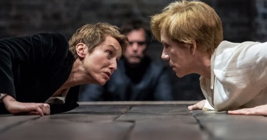 Mary Stuart review or 'Is this coin loaded?'