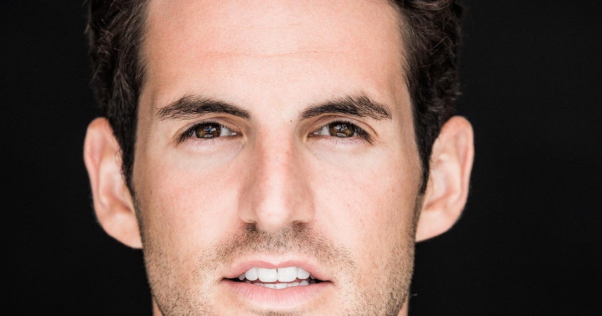 JK's TheatreScene: THE FRIDAY 5: 2018 Male Performances