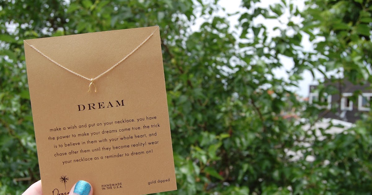 chelsea wears: Dogeared Jewelry