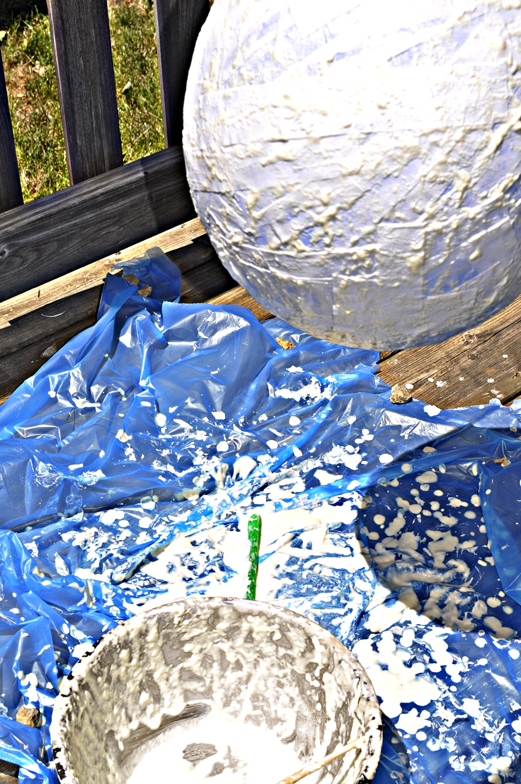 Human Cyborg Relations: DIY: Power Ranger Papier Mâché Pinata