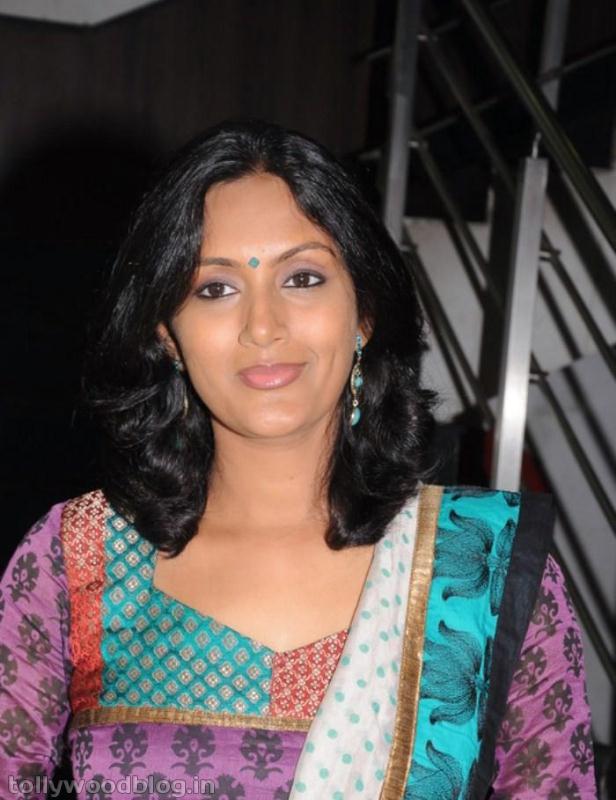 Devadarshini Kanchana Actress New Photo Stills |Tamil Cinema News ...