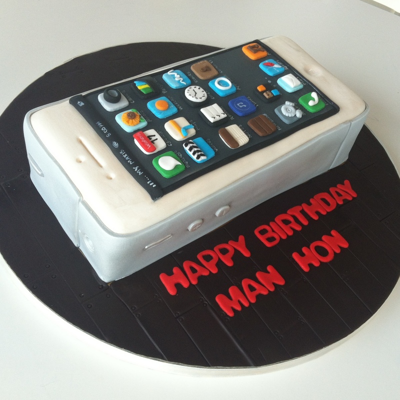 TeaRoom by Bel Jee: iPhone 5 cake