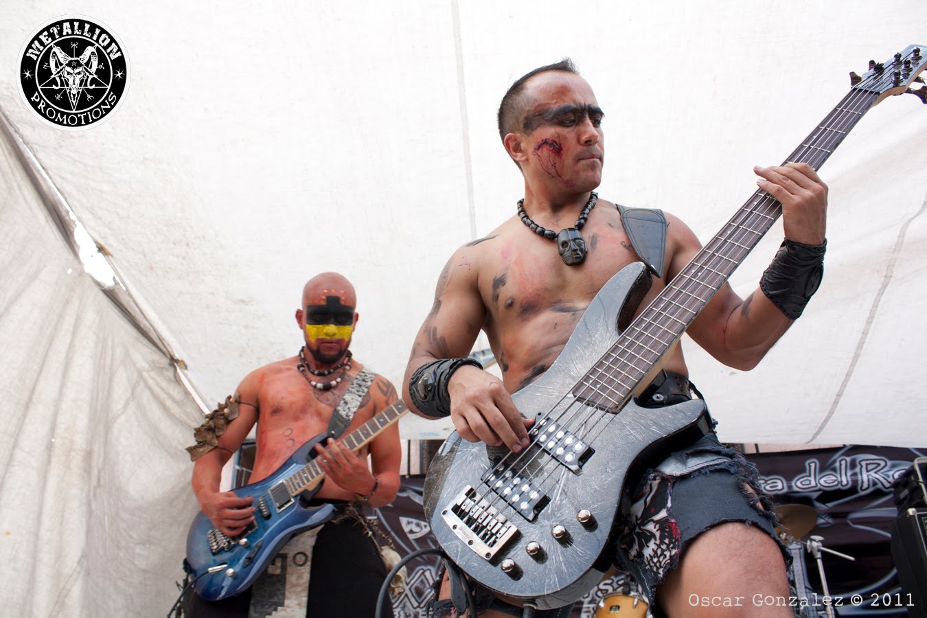 CAMINOS DE ACERO: EL ANIVERSARIO DE METAL WIZARD MAGAZINE EN FOTOGRAFIAS