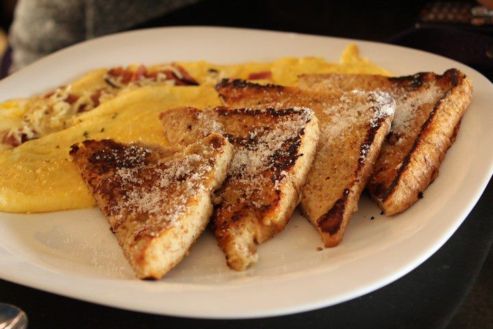 Bel Piatto Cafe & Bistro ~ Flavors of Manila