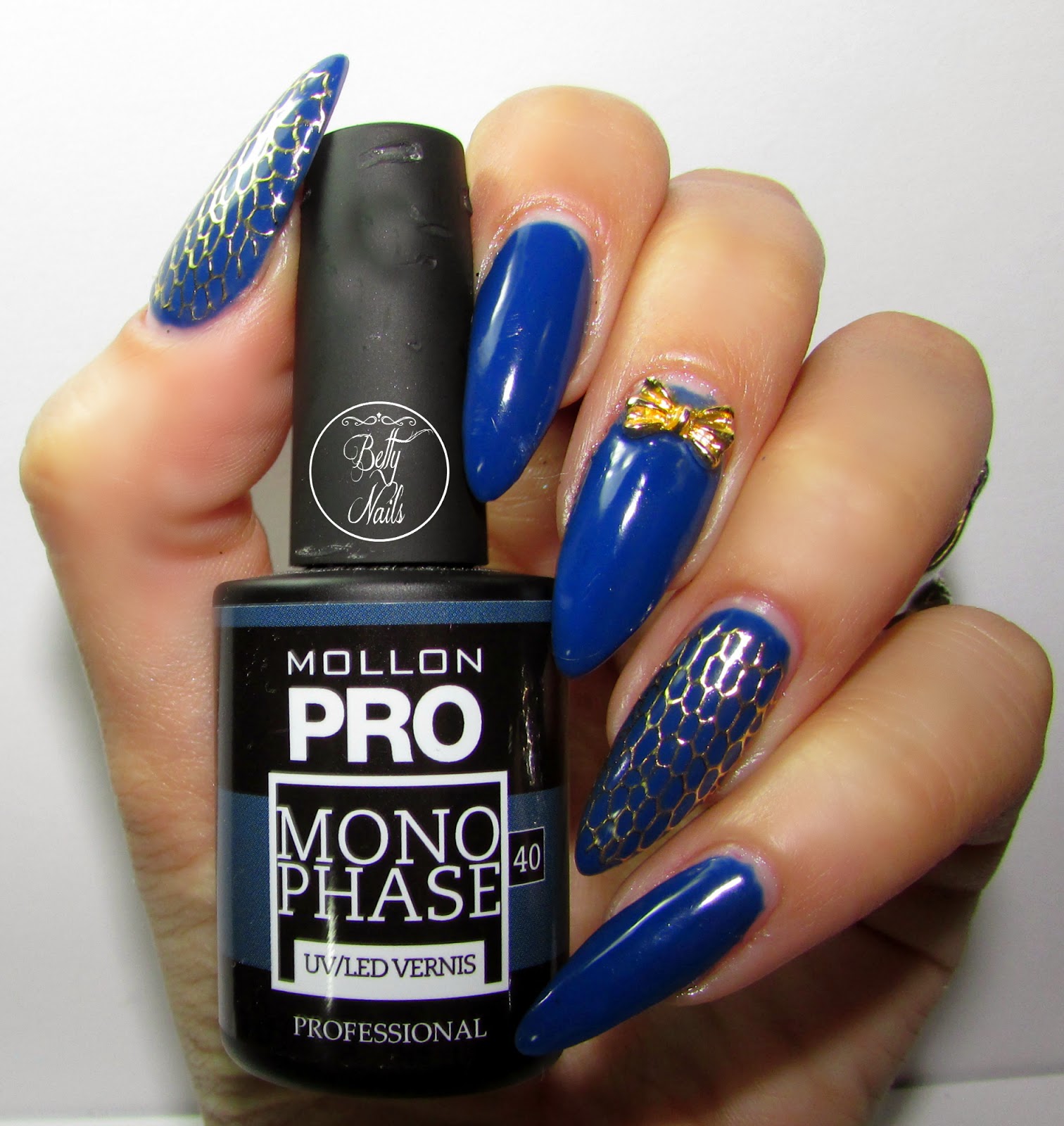 Betty Nails: Mollon PRO Monophase 40 Monica & Golden Mollon 3D Stickers