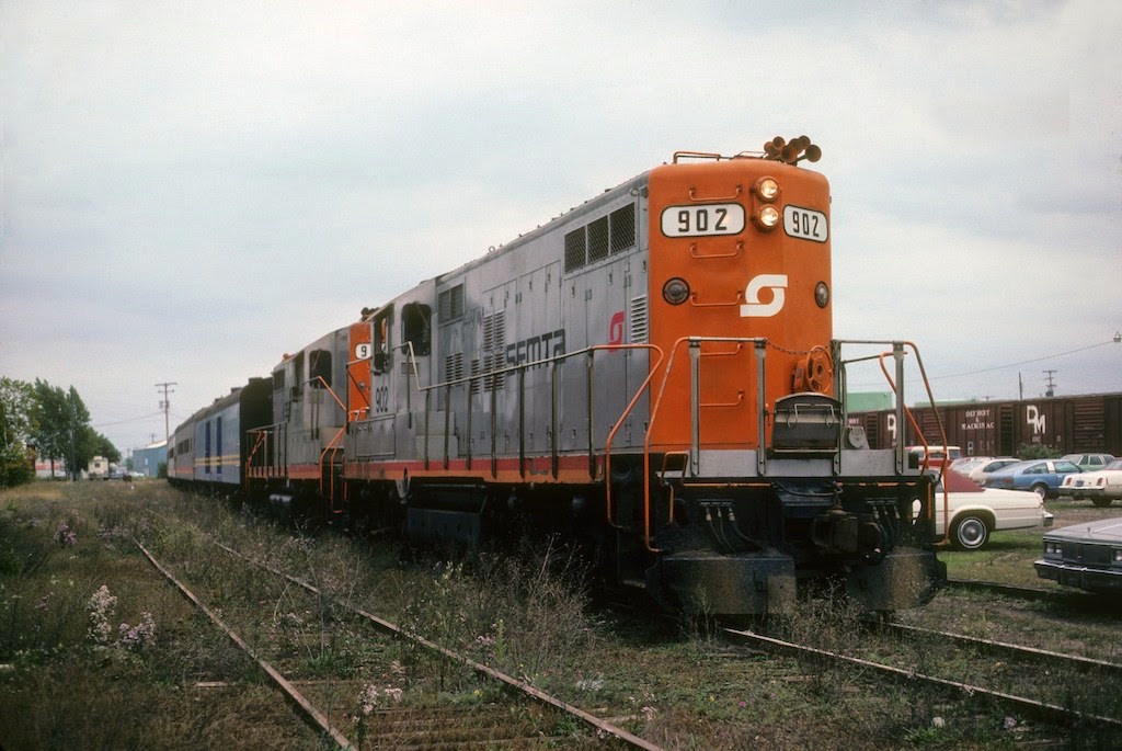 Chuck's Ramblings: The Elephant Express